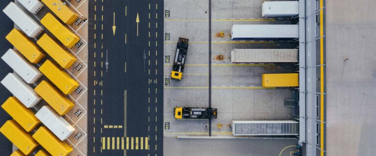 Cargo Shipping – Positioning Universal